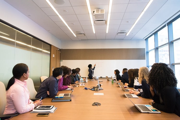 How to Optimize Staff Meetings - The Run Time